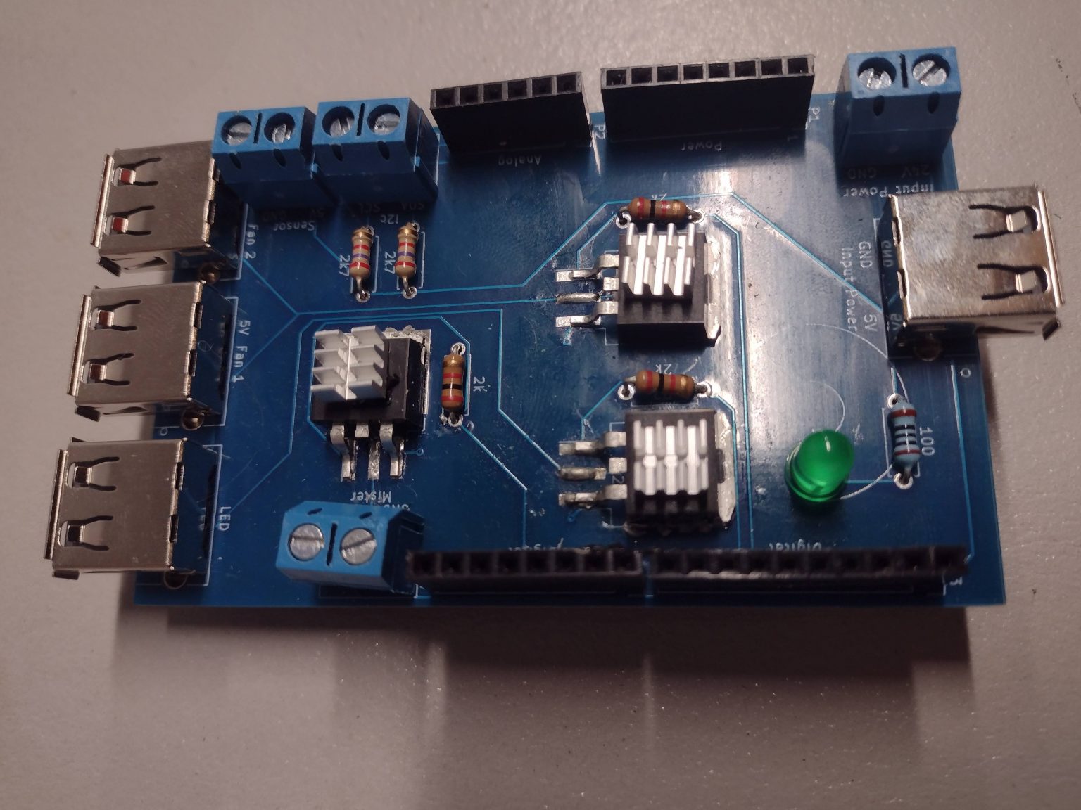 Custom Arduino Uno shield for growing oyster mushrooms